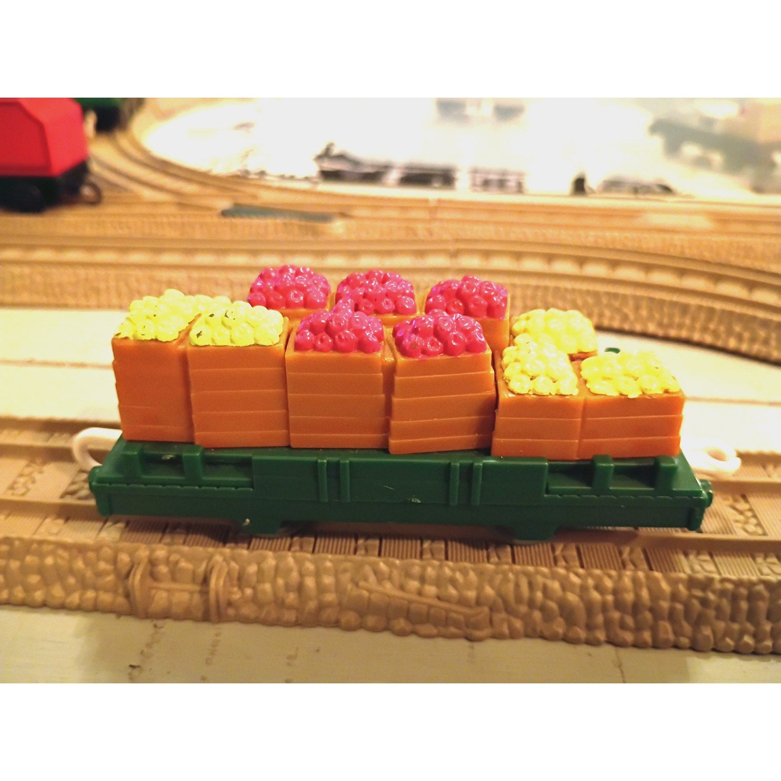 Thomas The Tank Engine Fruit Train Apple Cargo Car Trackmaster Green ...